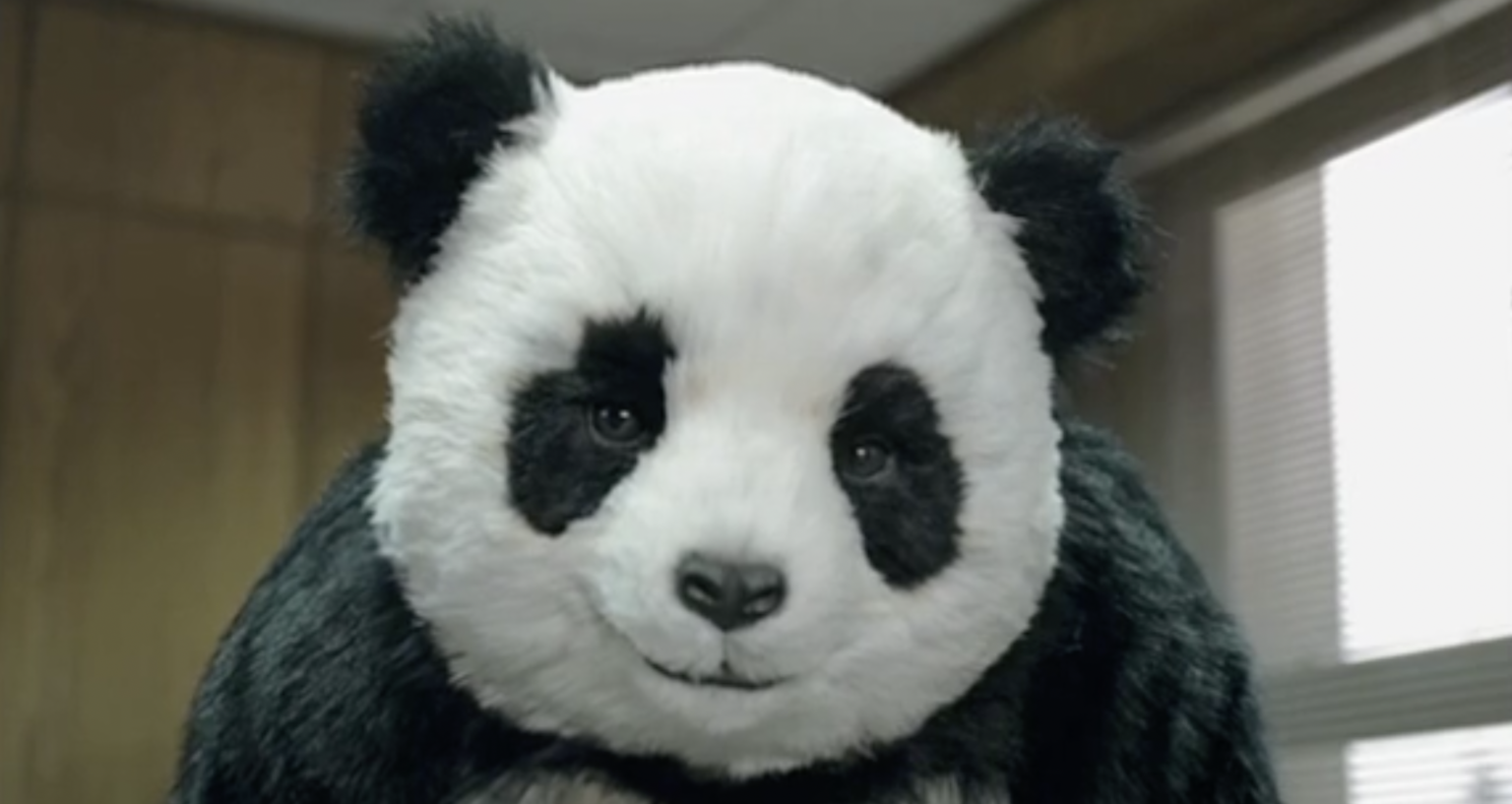 funniest-marketing-video-campaigns-comedy-crowd